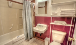 Room Rates | Camp Sherman RV Park