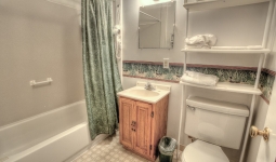 Room Rates | Camp Sherman RV Park