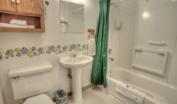 Room Rates | Camp Sherman RV Park