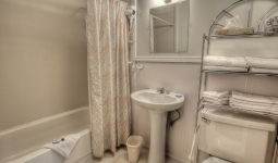 Room Rates | Camp Sherman RV Park